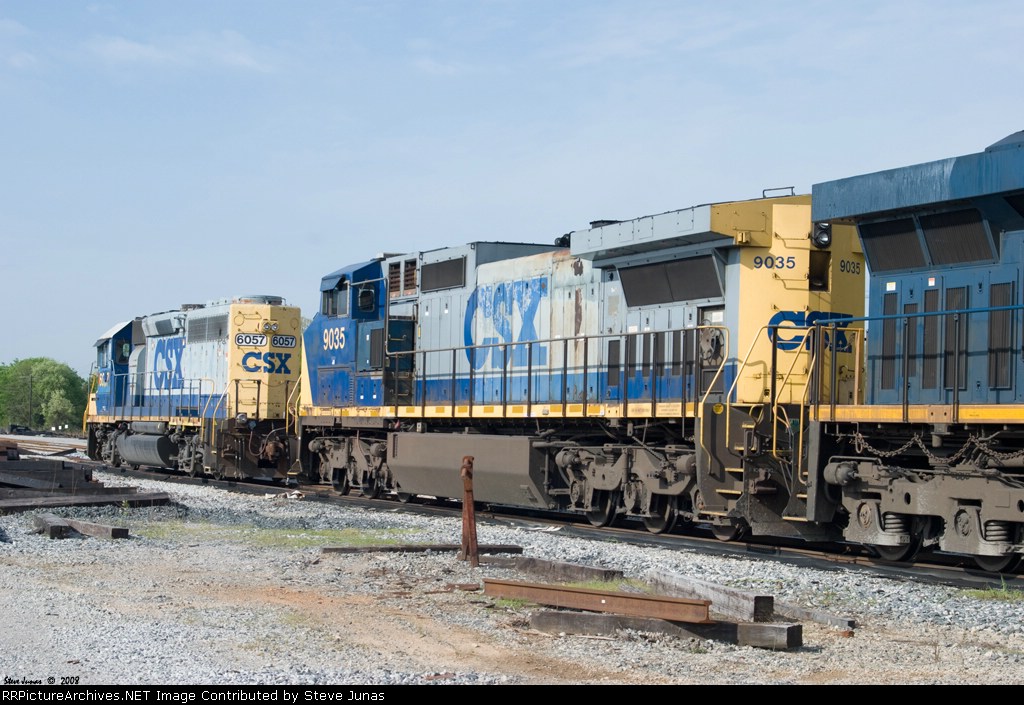 CSX 9035,6057